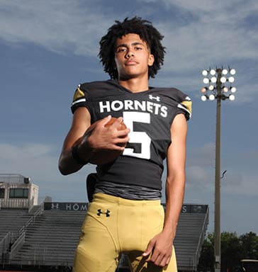 Bishop Moore Catholic Football Ch. 4 - Desktop